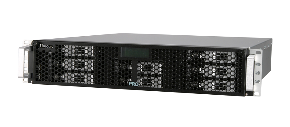 NAS｜宏普N8800PRO 可擴充10GbE網路介面 | iThome